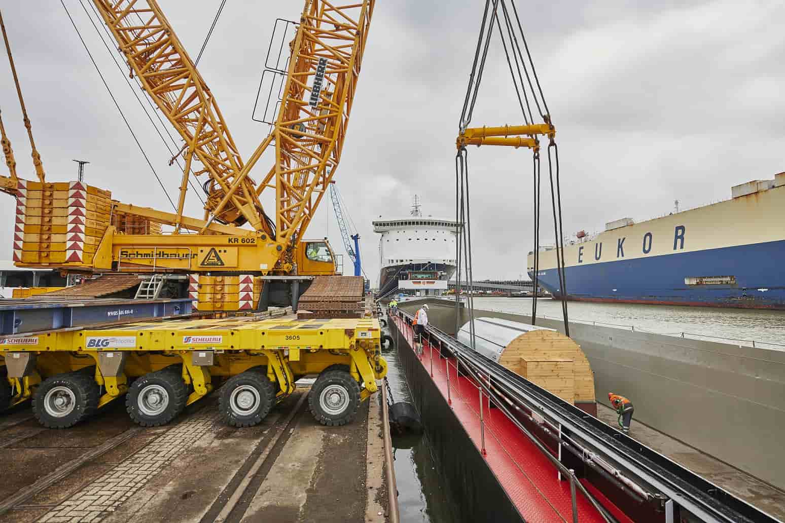 LR 1600/2 on the BLG AutoTerminal Bremerhaven | Schmidbauer